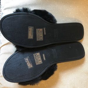 Shoes | Fur Slippers | Poshmark